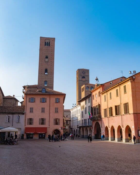 Cosa vedere ad Alba, il cuore delle langhe - A Spasso Con Quei Due